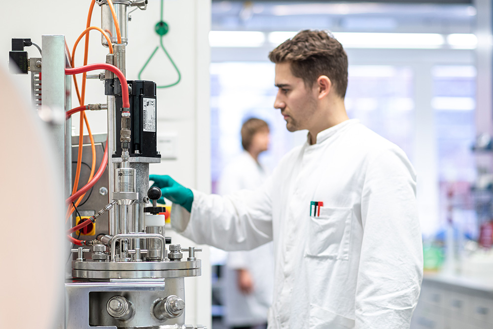 Home | c-LEcta GmbH | For tomorrows industry